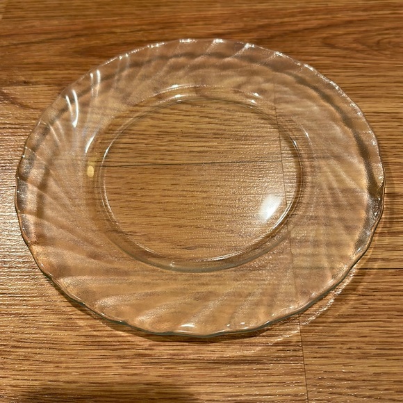 Arcoroc | Dining | Vintage 98s Arcoroc Clearbrook Plate Texturedfrosted ...